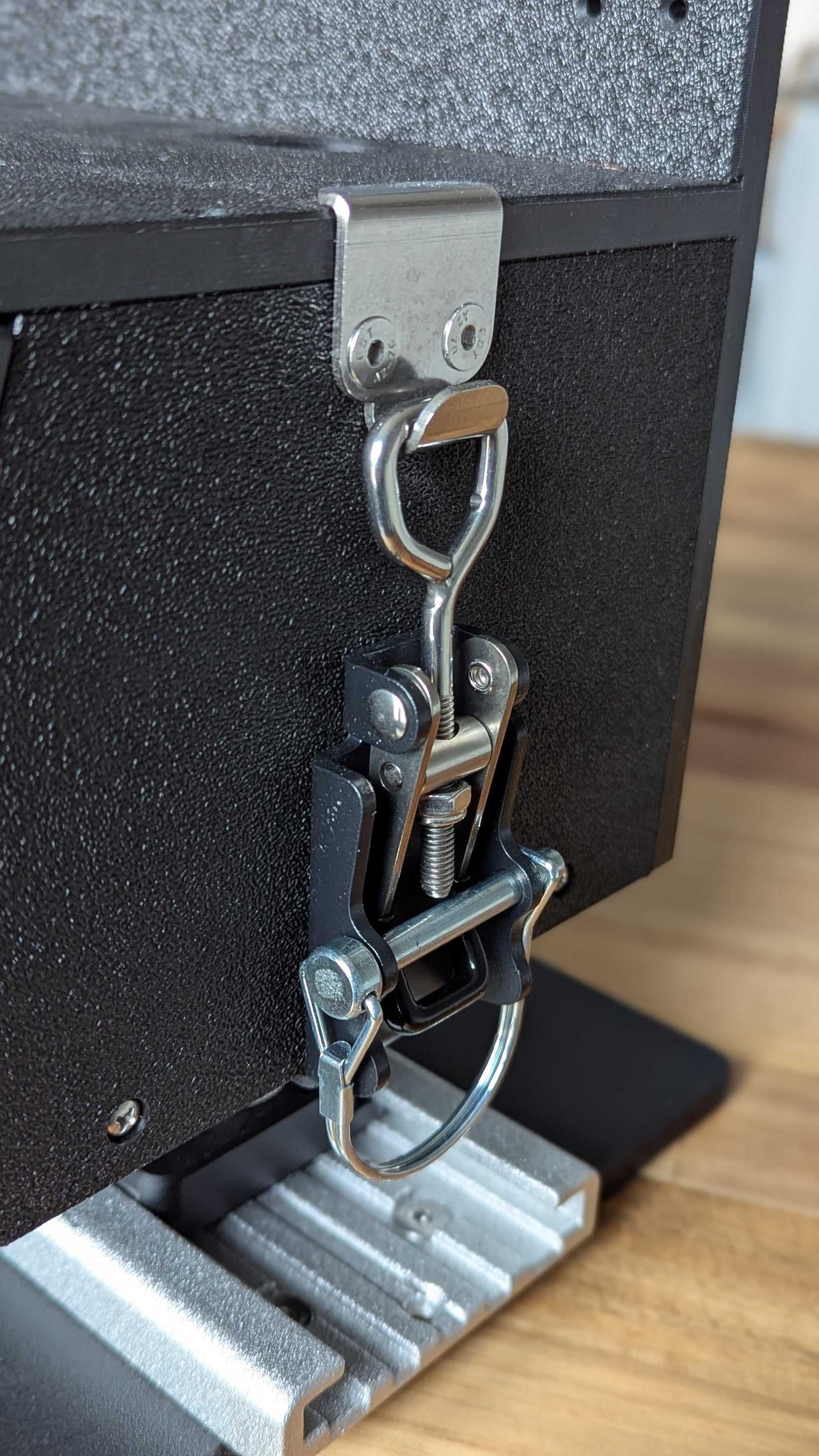 HD SHUTTLE DOCKING SYSTEM W/LARMAC 360 (HDSD-LRMC) – HD Innovations